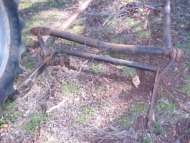 Crossmember and rear lift arms (5 pics)